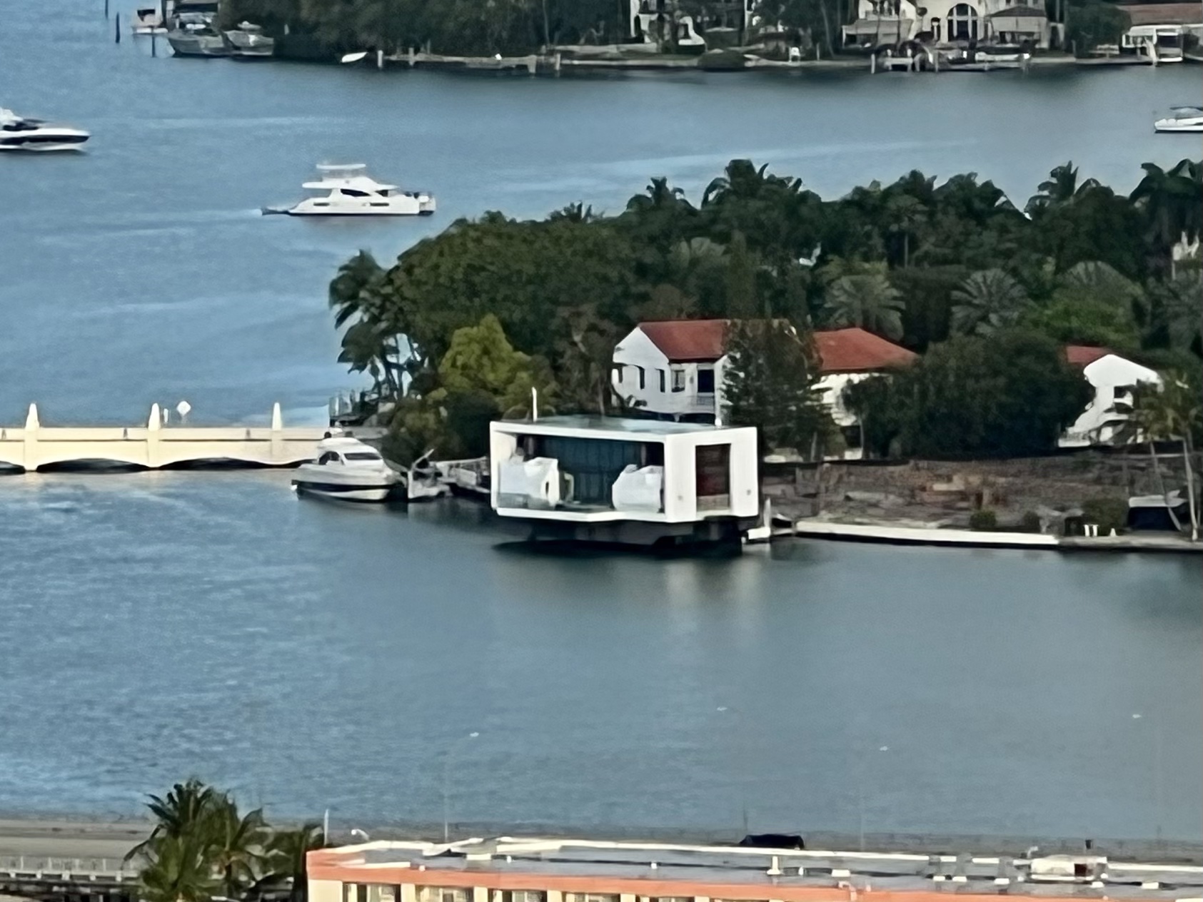 Eco-Friendly Floating Condos | DigiDame